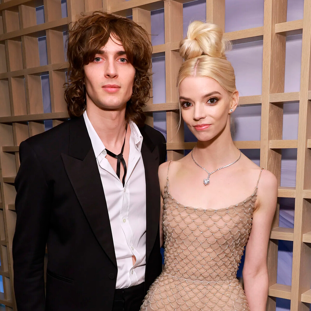 Вот это сюрприз: Аня Тейлор-Джой и Малкольм Мак-Рей поженились ещё два года назад - MainStyles.ru